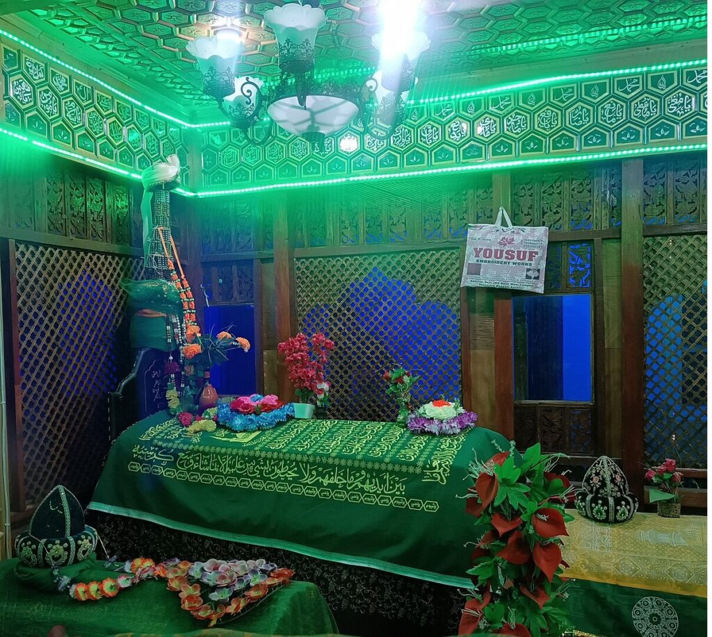 Shams Faqir: The River, The Dark, and the Divine – HIMALAYAN POLICY AND ...